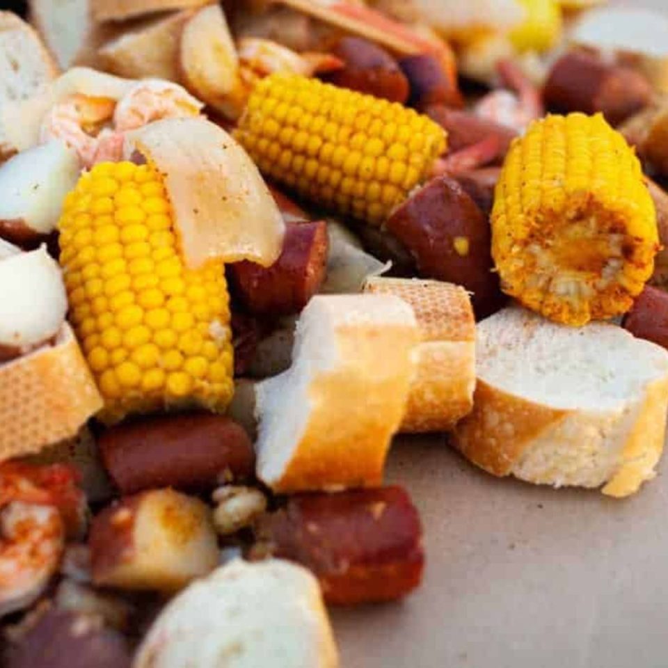 Low Country Boil Recipe - Southern Cravings